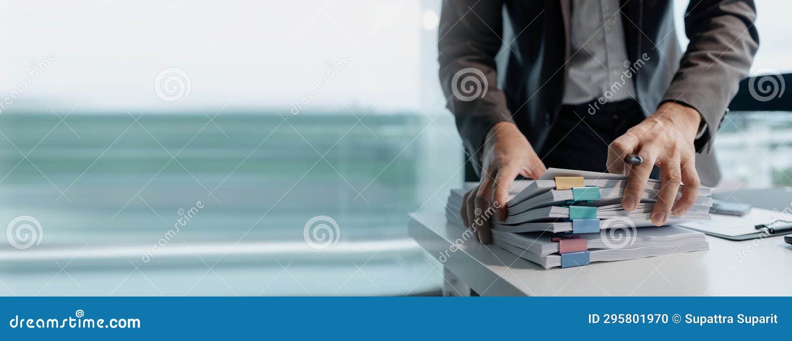 Preparing Documents To Attend the Meeting, Checking Documents that ...