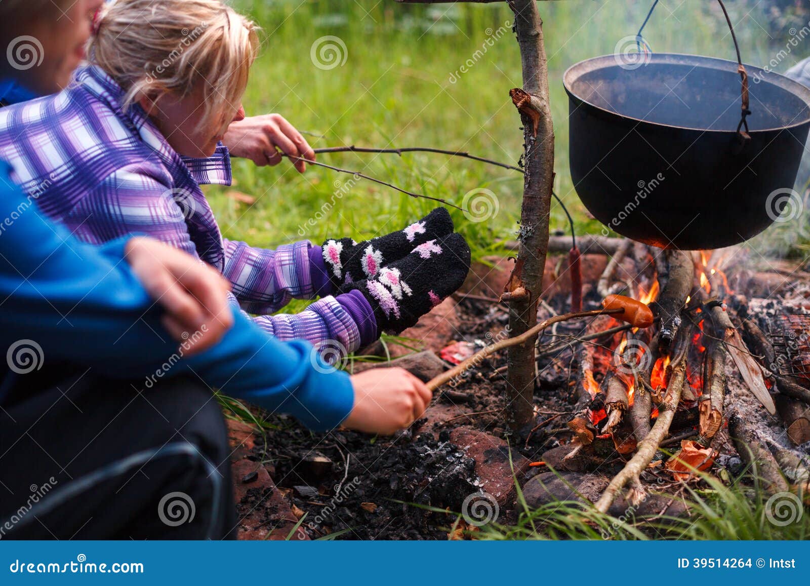 Preparing Food in Wilderness Stock Photo - Image of grill, bonfire ...