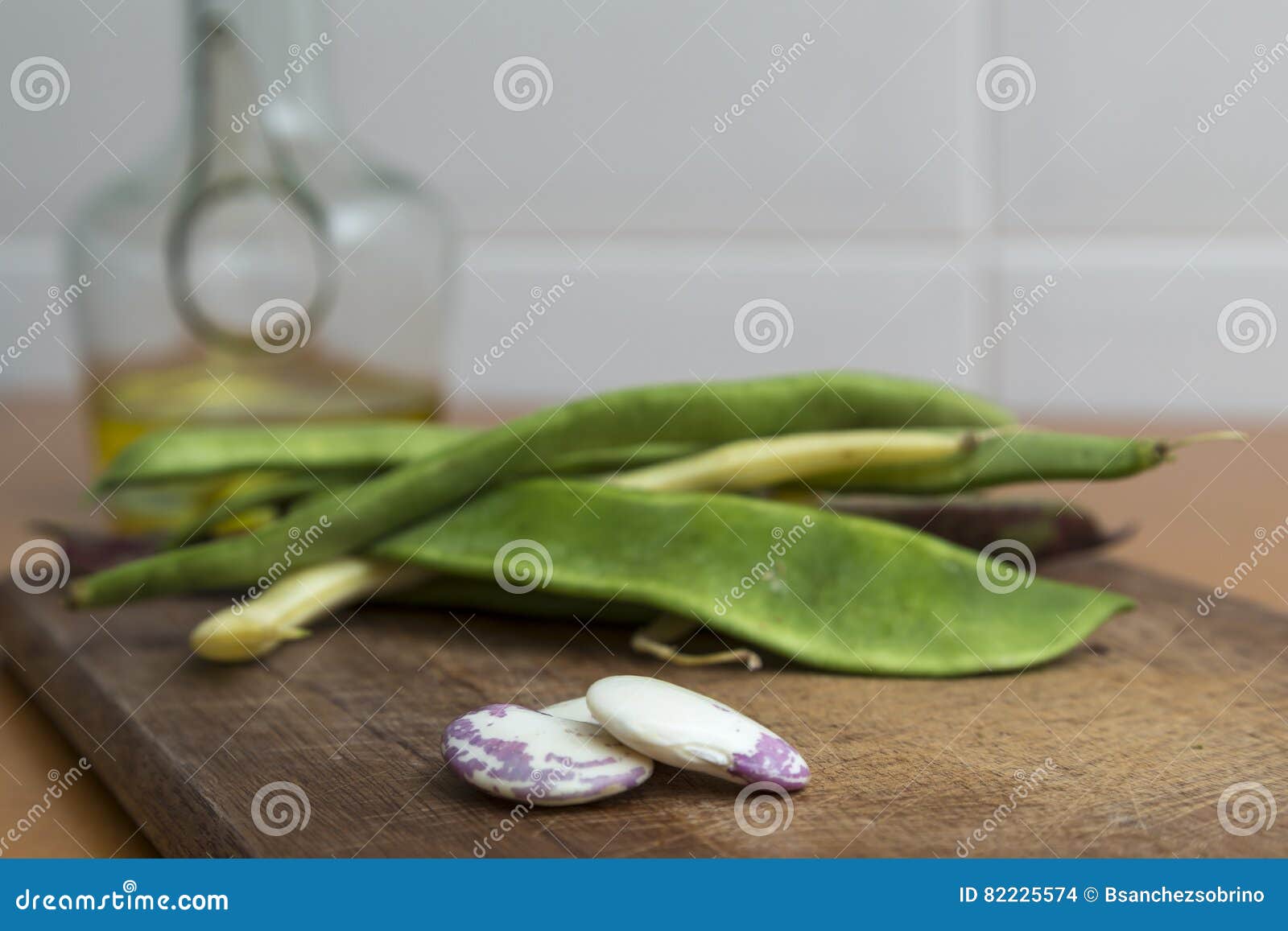 Preparing Green Beans for Cooking Stock Photo - Image of table, variety ...