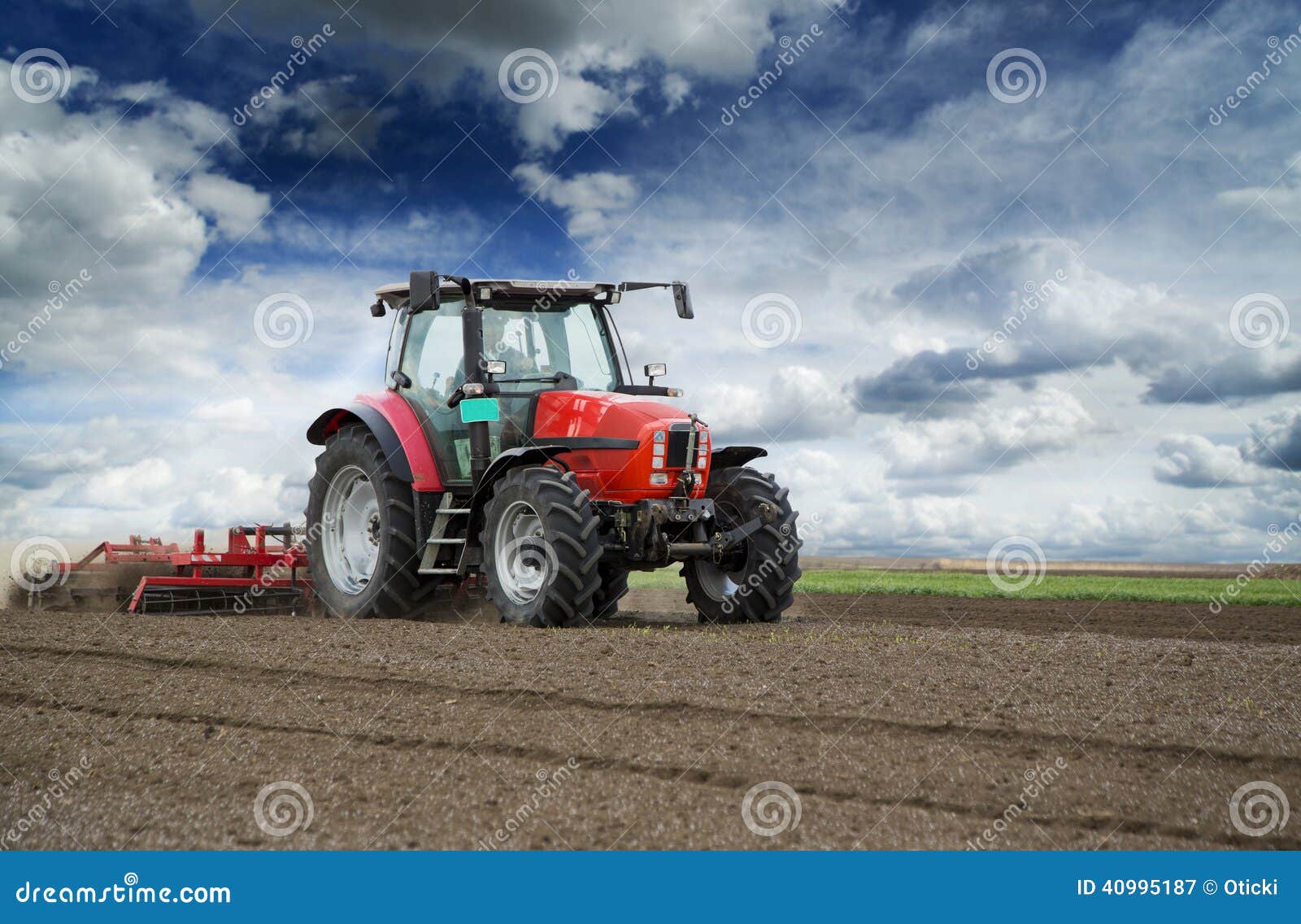 Preparing land for sowing stock image. Image of cultivate - 40995187