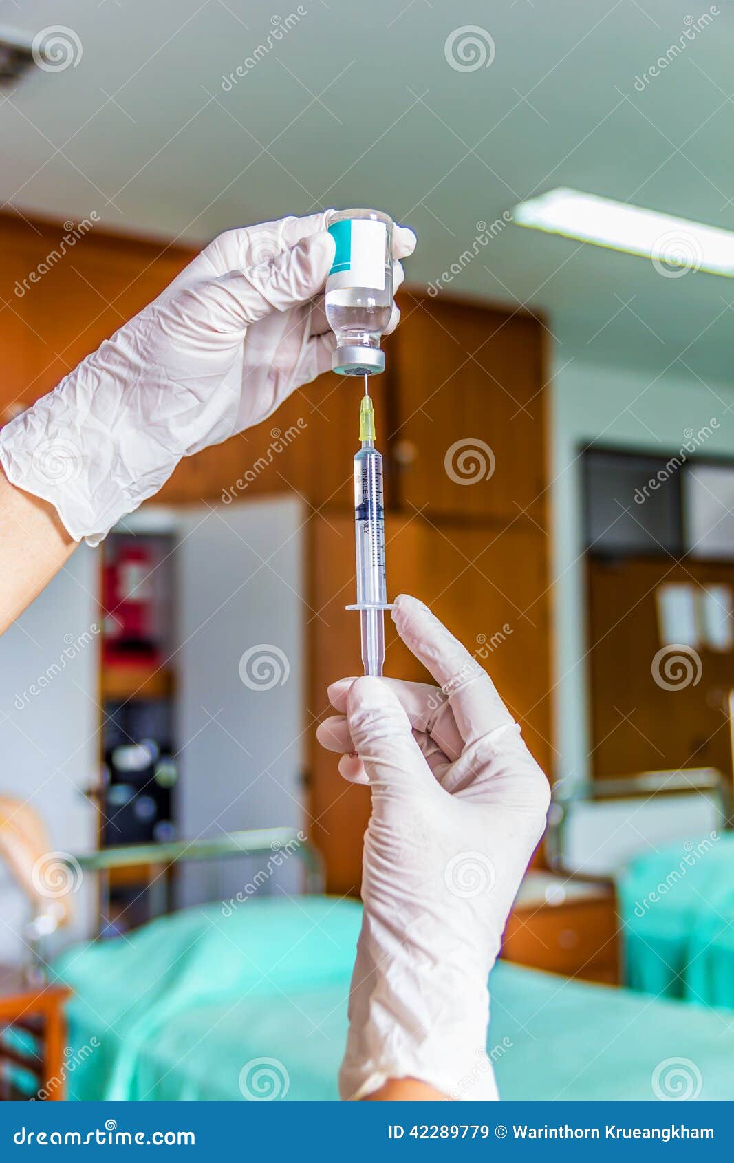 Preparing a Medicine Injection Stock Image - Image of glove, glass ...