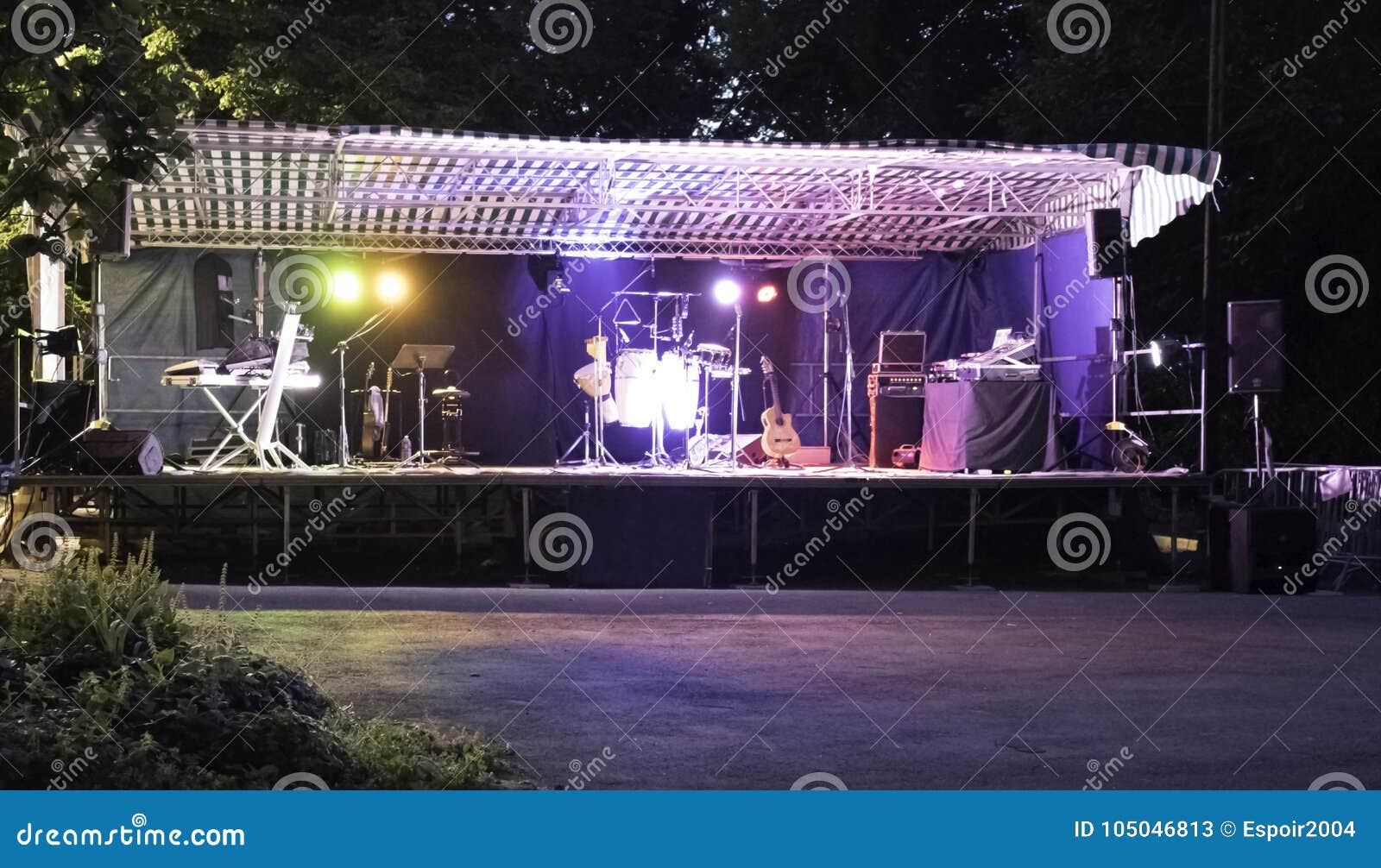 Preparing of a Scene for a Musical Group for a Night Concert. Editorial ...