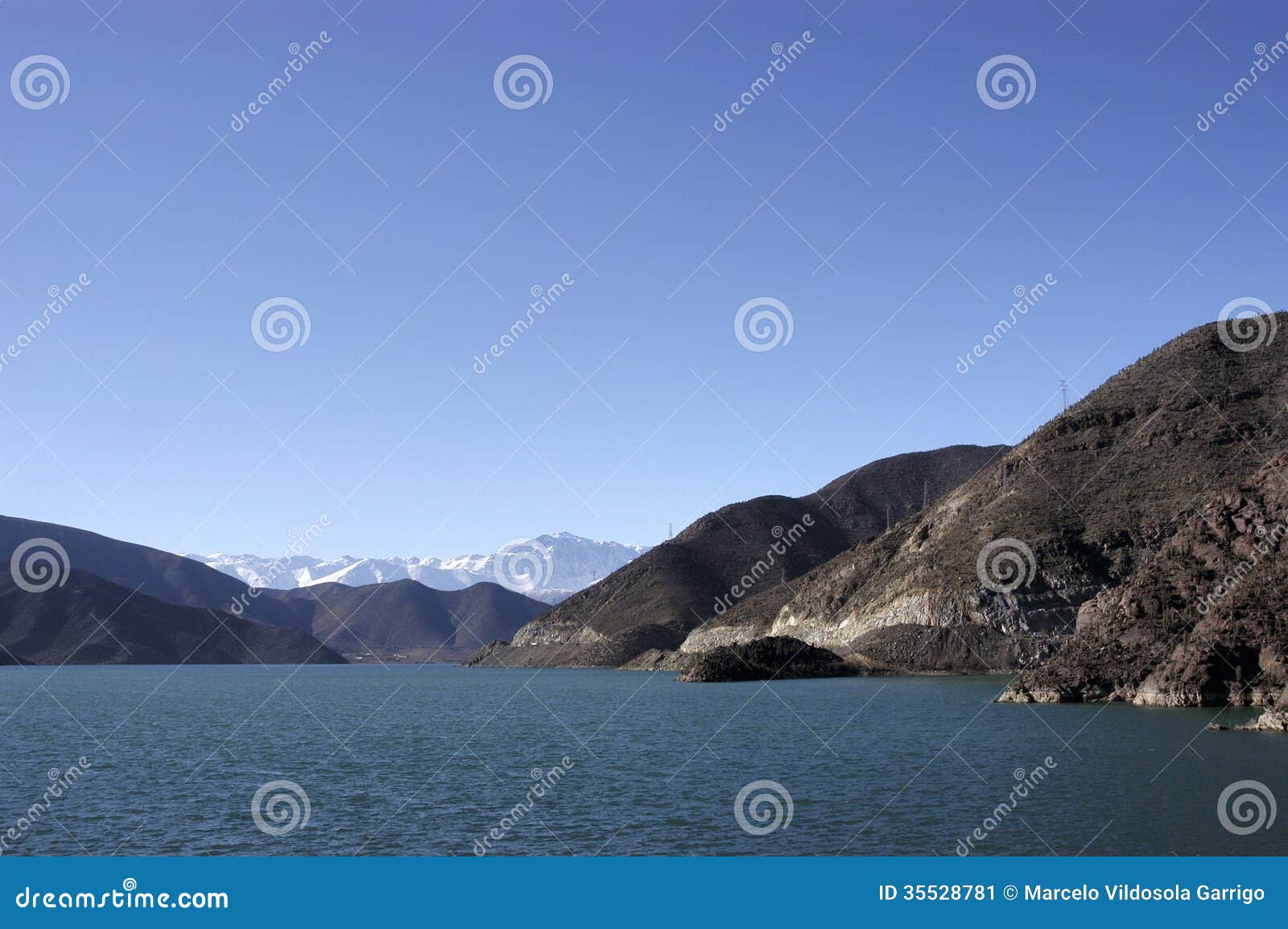 Puclaro Reservoir, Chile imagen de archivo. Imagen de agua - 35528781