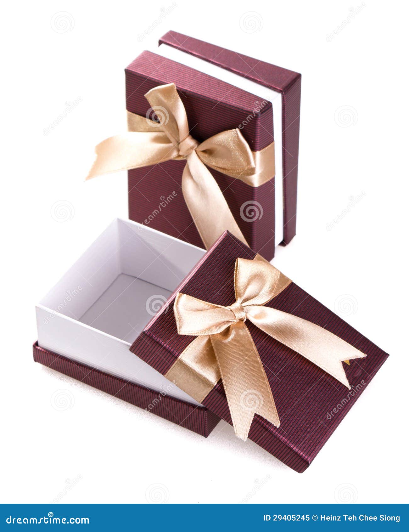 Present box stock image. Image of celebrate, gold, ribbon - 29405245
