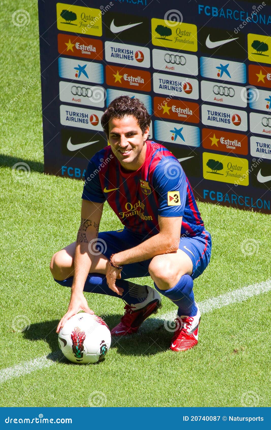 Presentation of Cesc Fabregas Editorial Photography - Image of ...