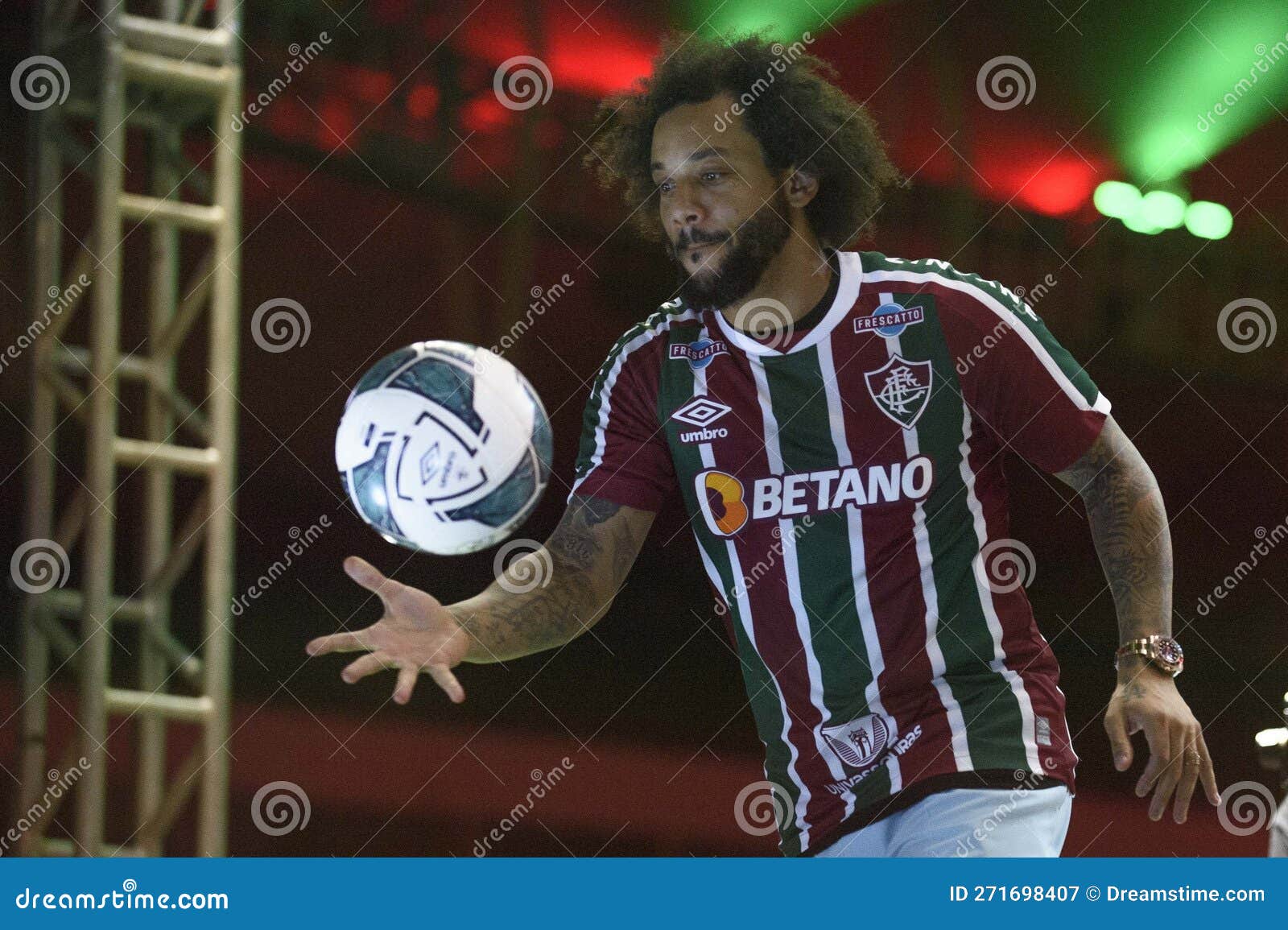 Presentation of the Player Marcelo in the Fluminense Team Editorial ...