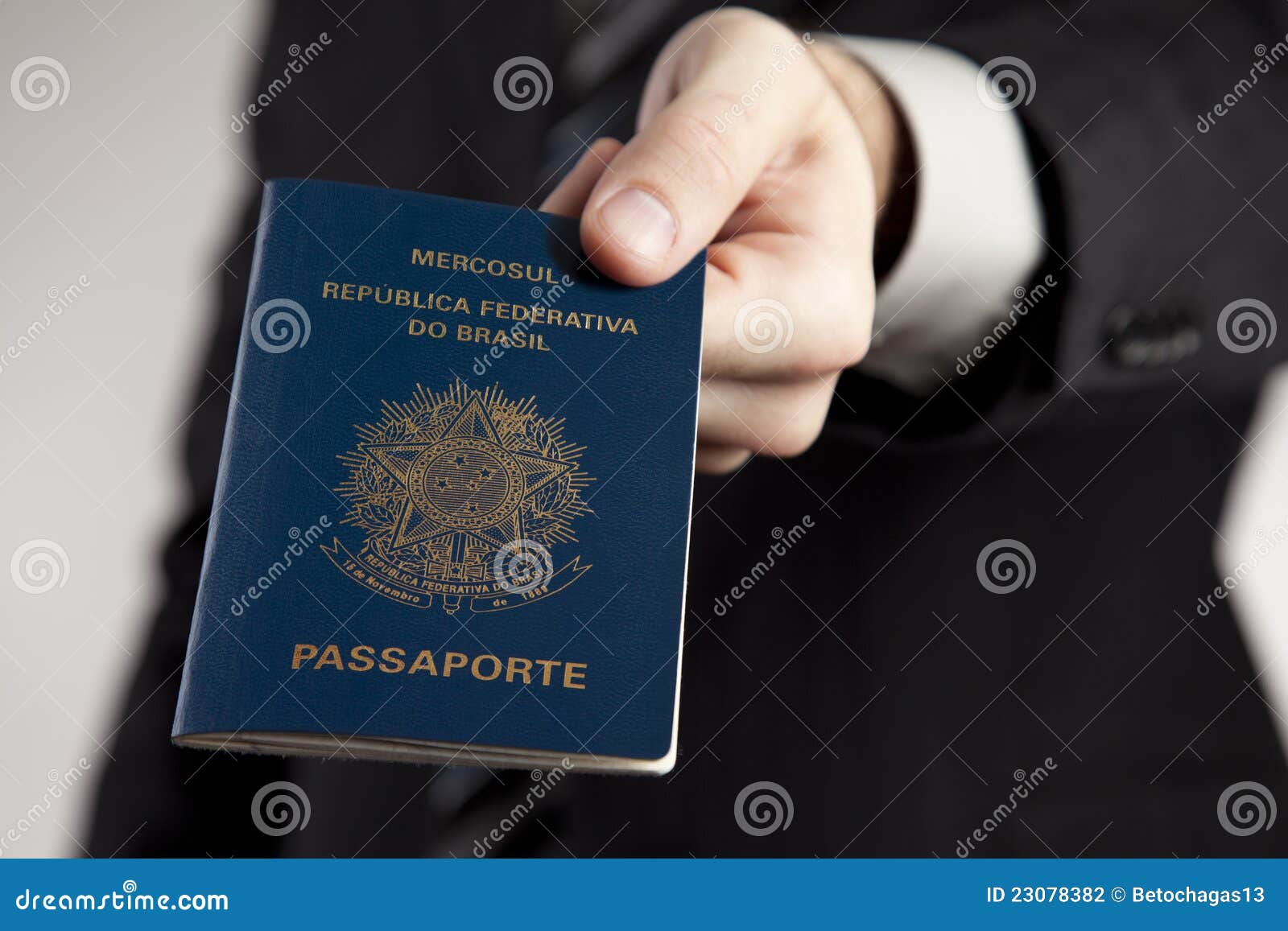 Presenting a Brazilian Passport. Stock Photo - Image of hand, brazilian ...