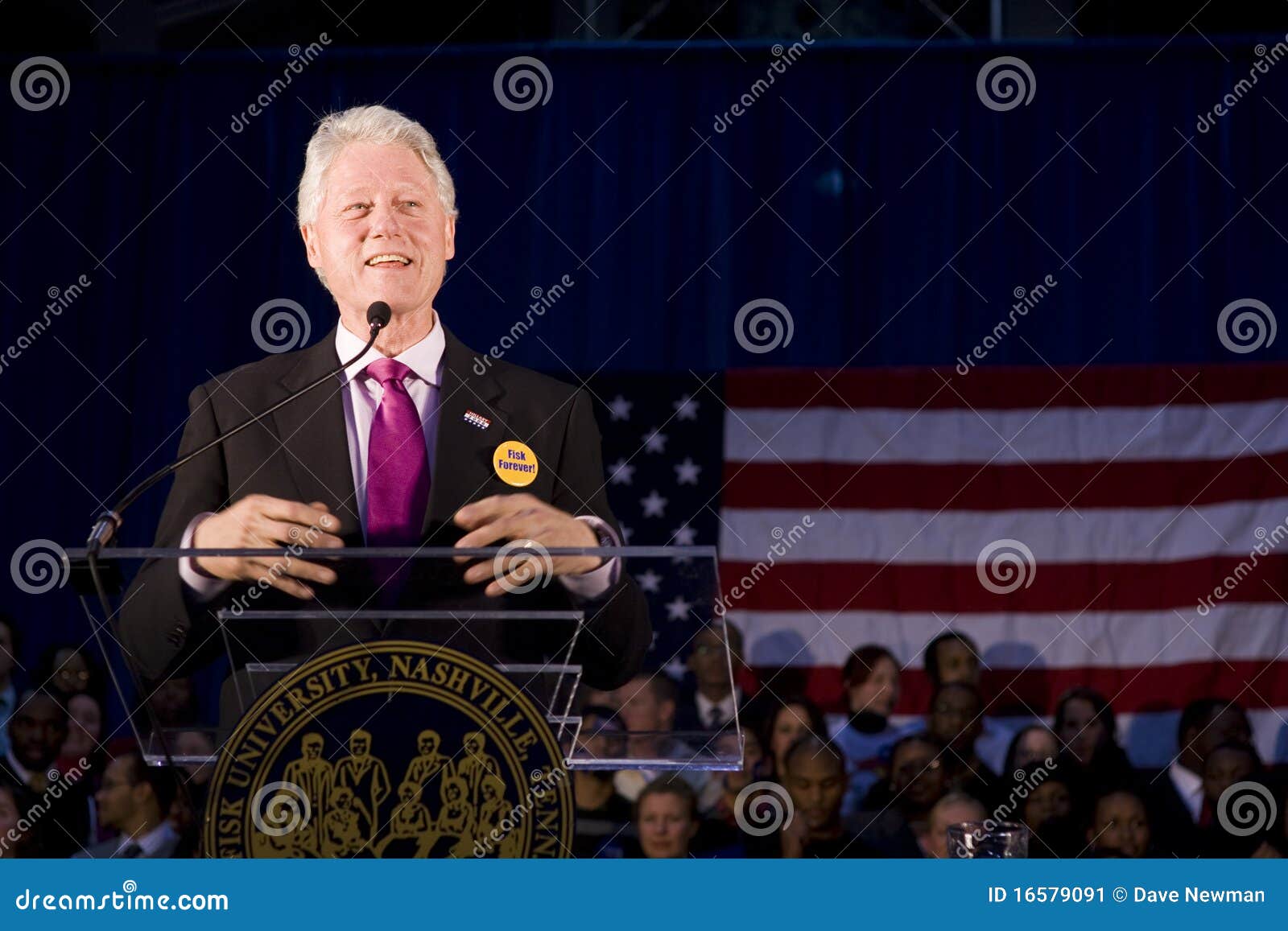 President Bill Clinton Giving Speech Editorial Photo - Image of ...
