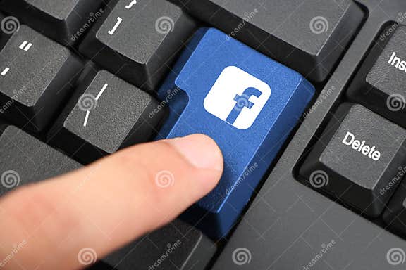 Press Facebook Key editorial photo. Image of blue, electronics - 41989971
