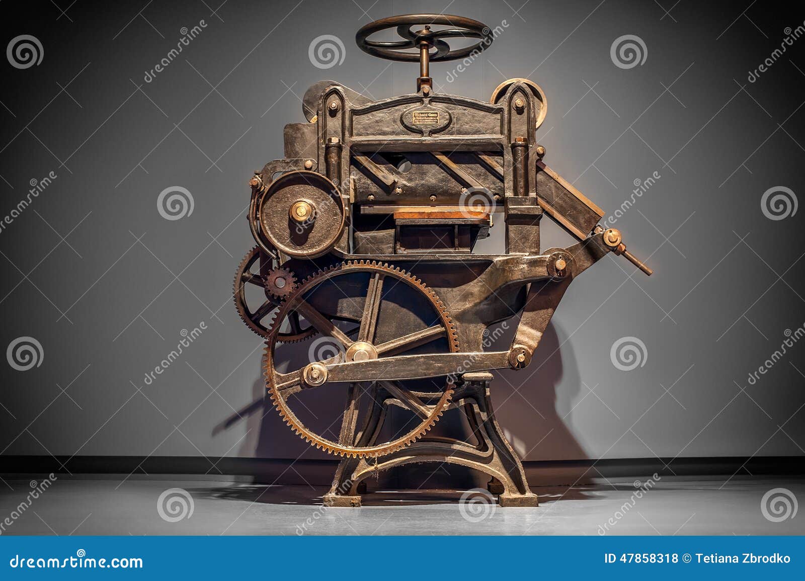 Presse Typographique Antique Photo stock éditorial - Image du édition ...