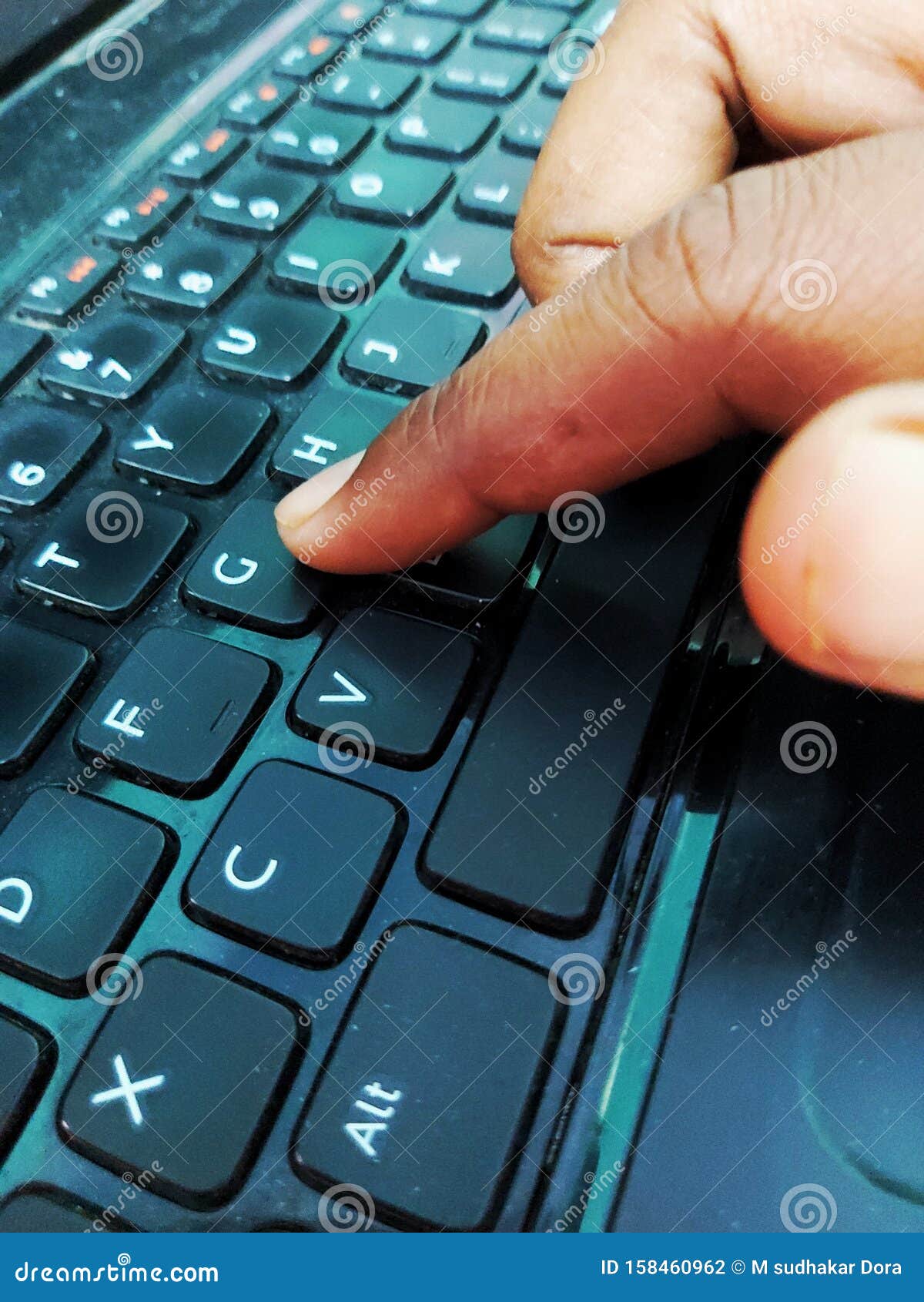 Pressing keyboard letter G stock photo. Image of type - 158460962