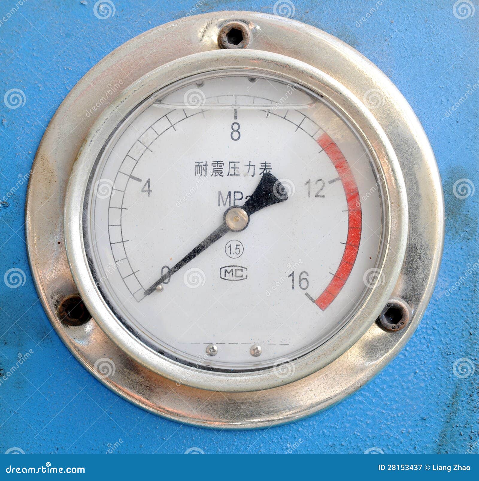 Pressure gauge stock image. Image of circle, instrument - 28153437