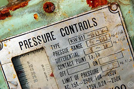 Pressure Gauge Control Panel Stock Image - Image of close, green: 8894079