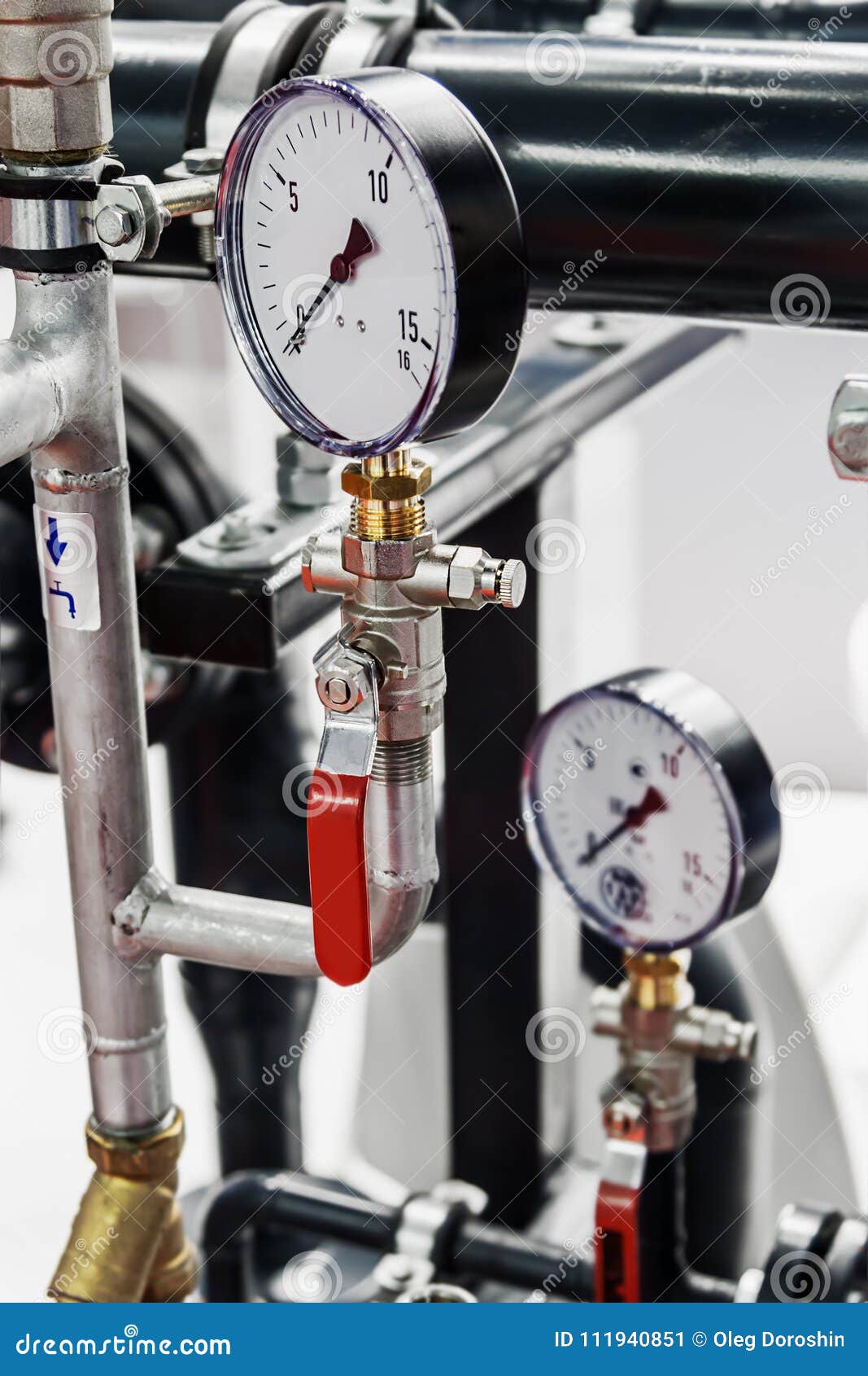 Pressure Gauge for Measuring Installed in Water or Gas Systems Stock ...