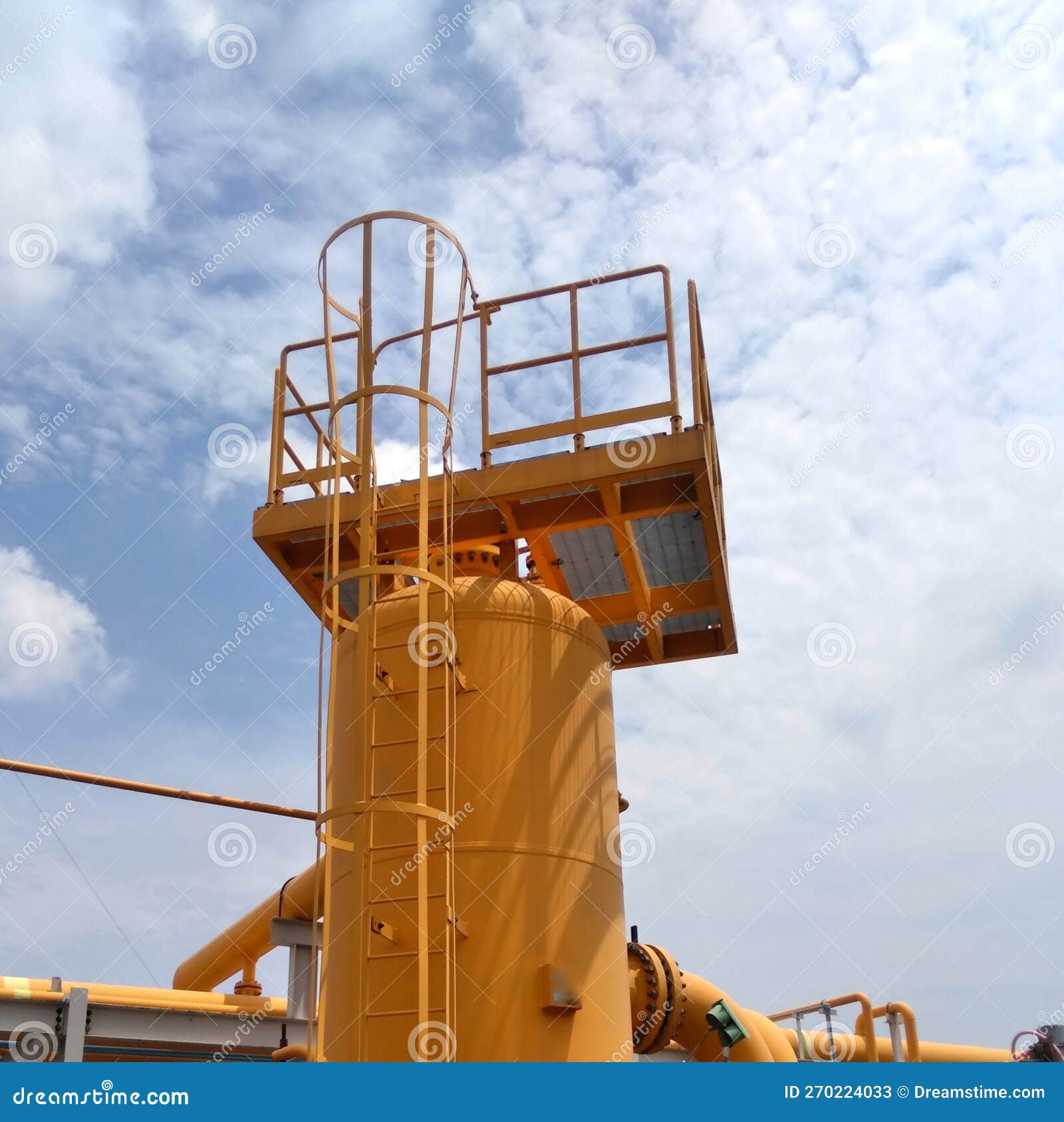 Pressure Vessel with High Platform Stock Image - Image of pressure ...