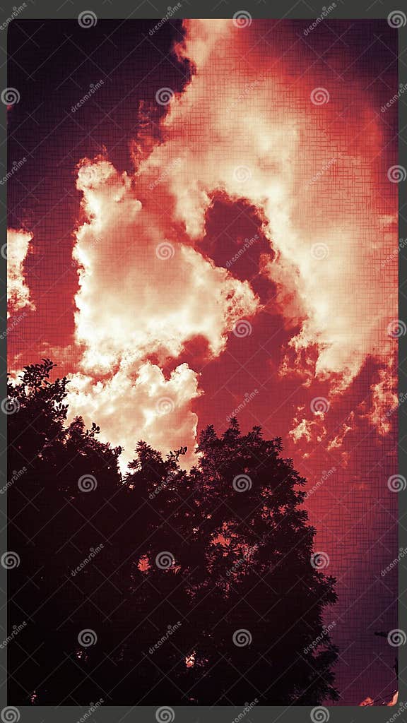 Wicked Sky stock photo. Image of wicked, prestorm, clouds - 121907456