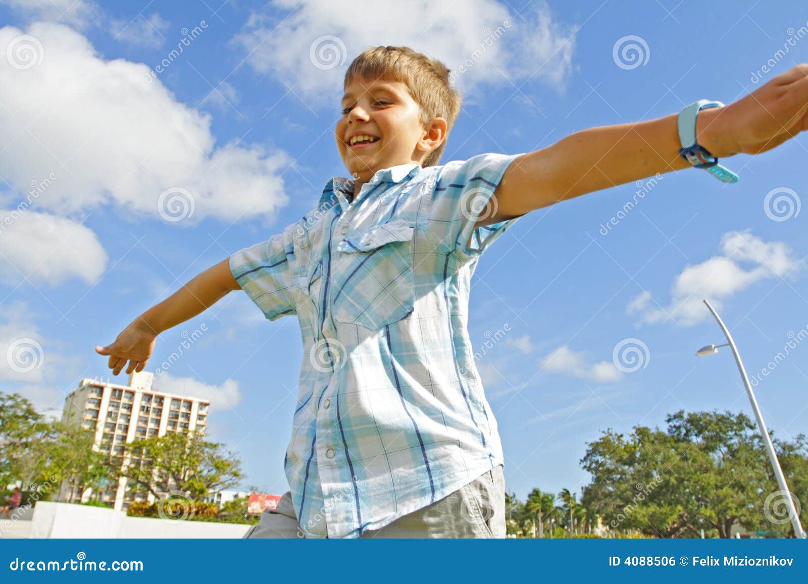 Pretending to fly stock photo. Image of caucasian, outdoors - 4088506