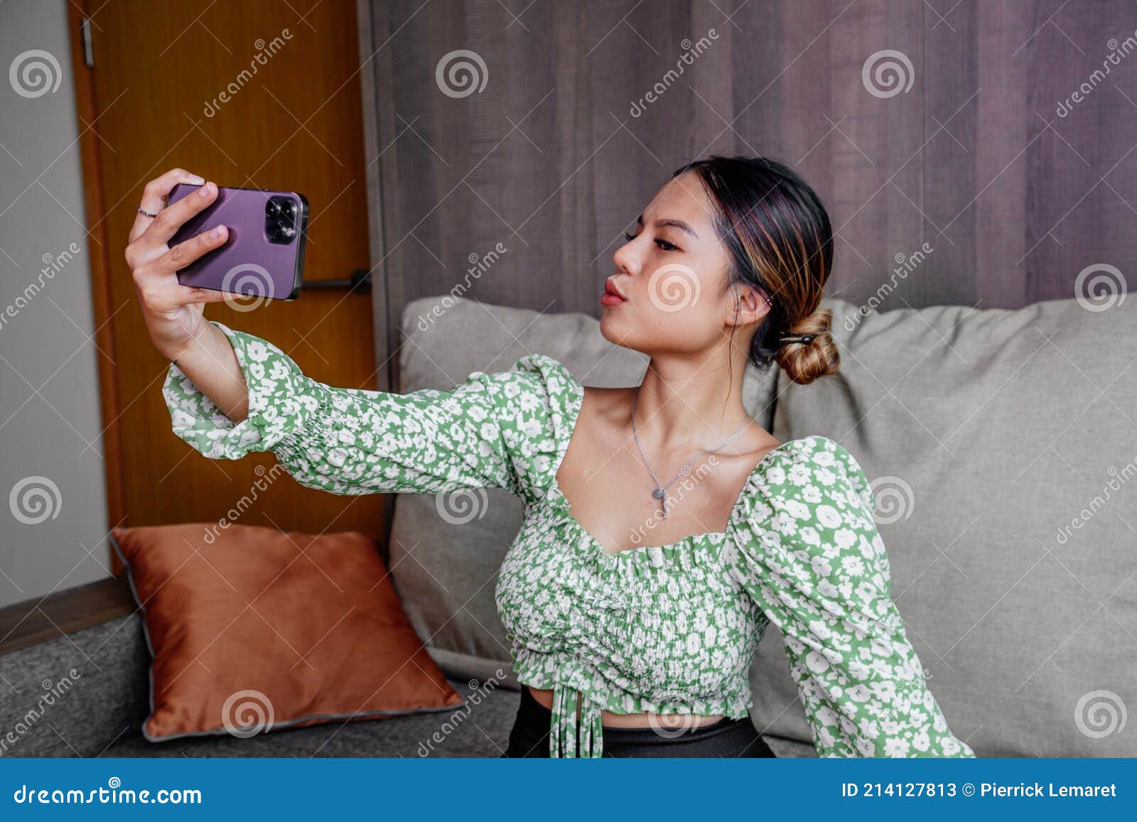 Pretty Asian Girl Take A Self Portrait With Her Smart Phone Thai Girl