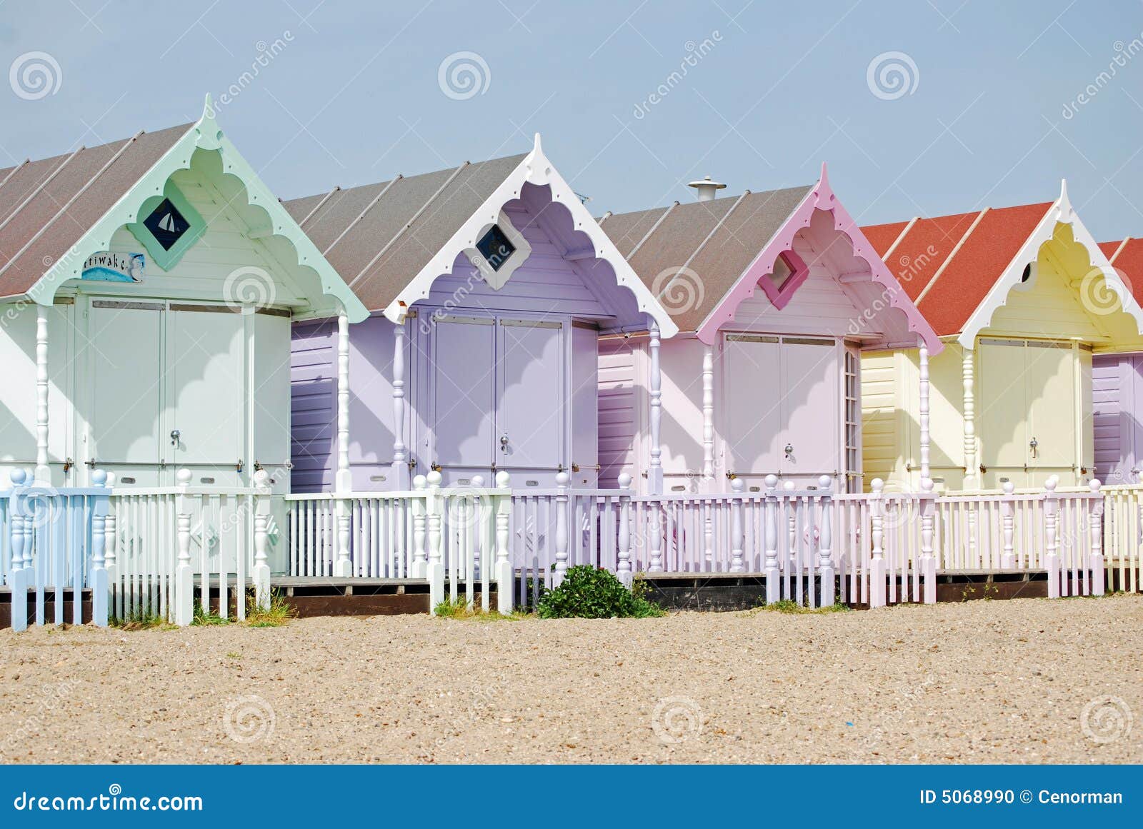 Pretty beach huts stock photo. Image of huts, ocean, life - 5068990