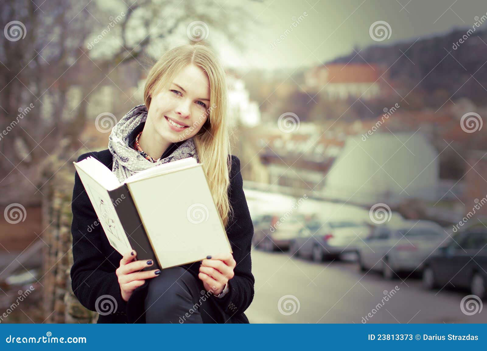 Pretty Blond Woman Reading a Book Outdoors Stock Image - Image of ...