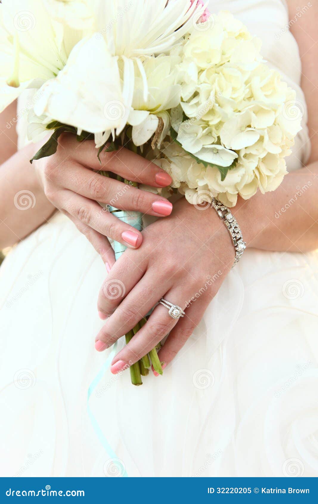 Pretty Bride on Her Wedding Day Outdoors Stock Image - Image of family ...