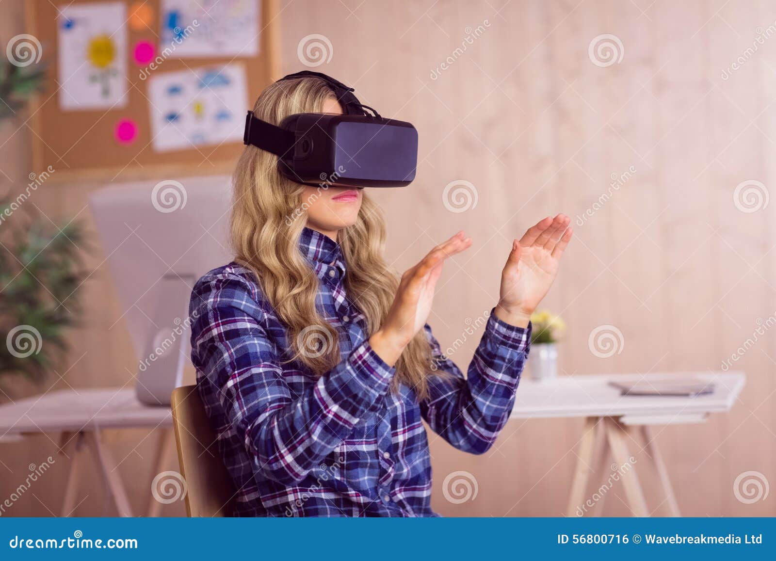 Pretty Casual Worker Using Oculus Rift Stock Photo - Image of oculus ...