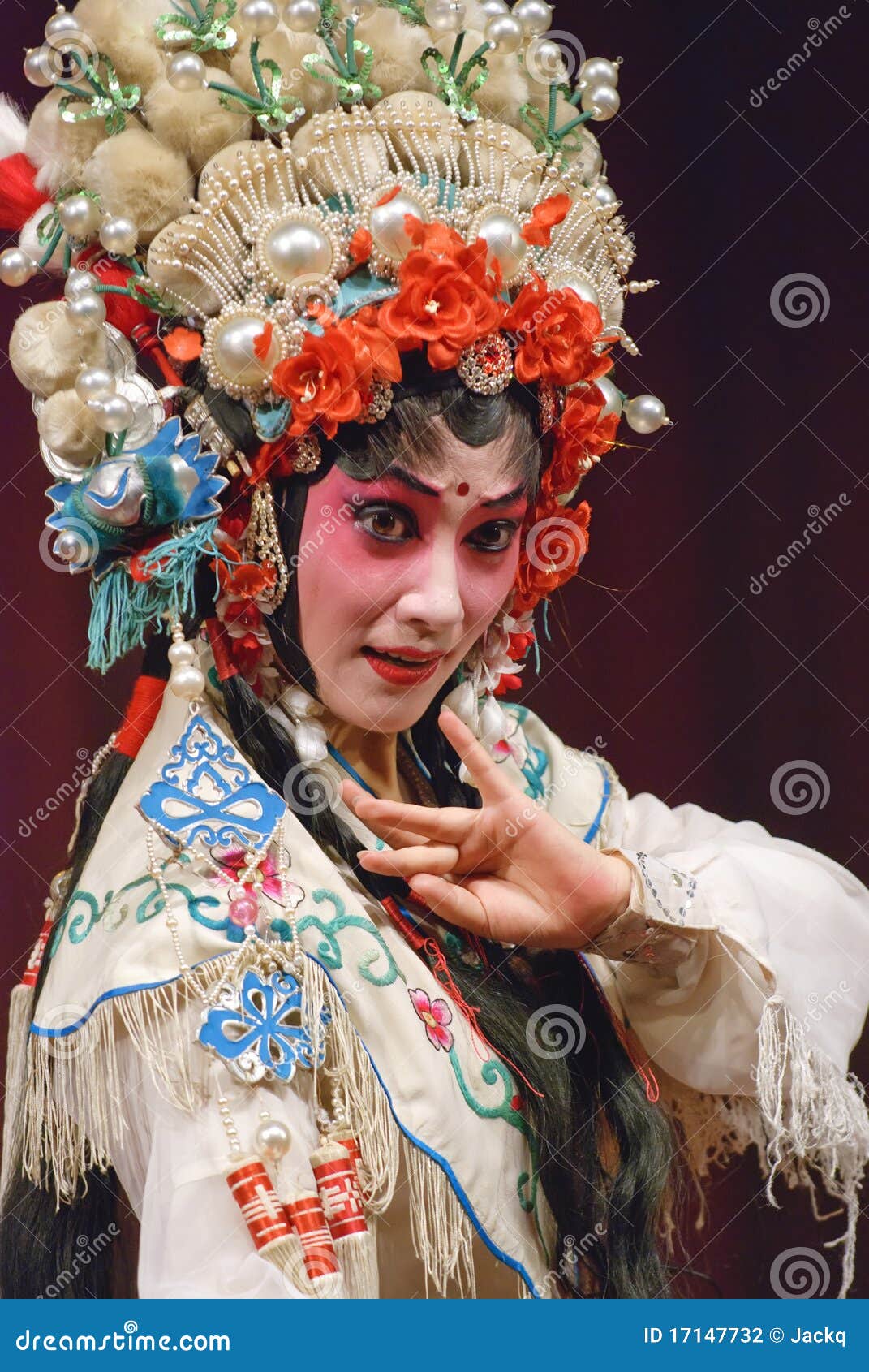 Pretty Chinese Opera Actress Stock Photo - Image of active, grace: 17147732