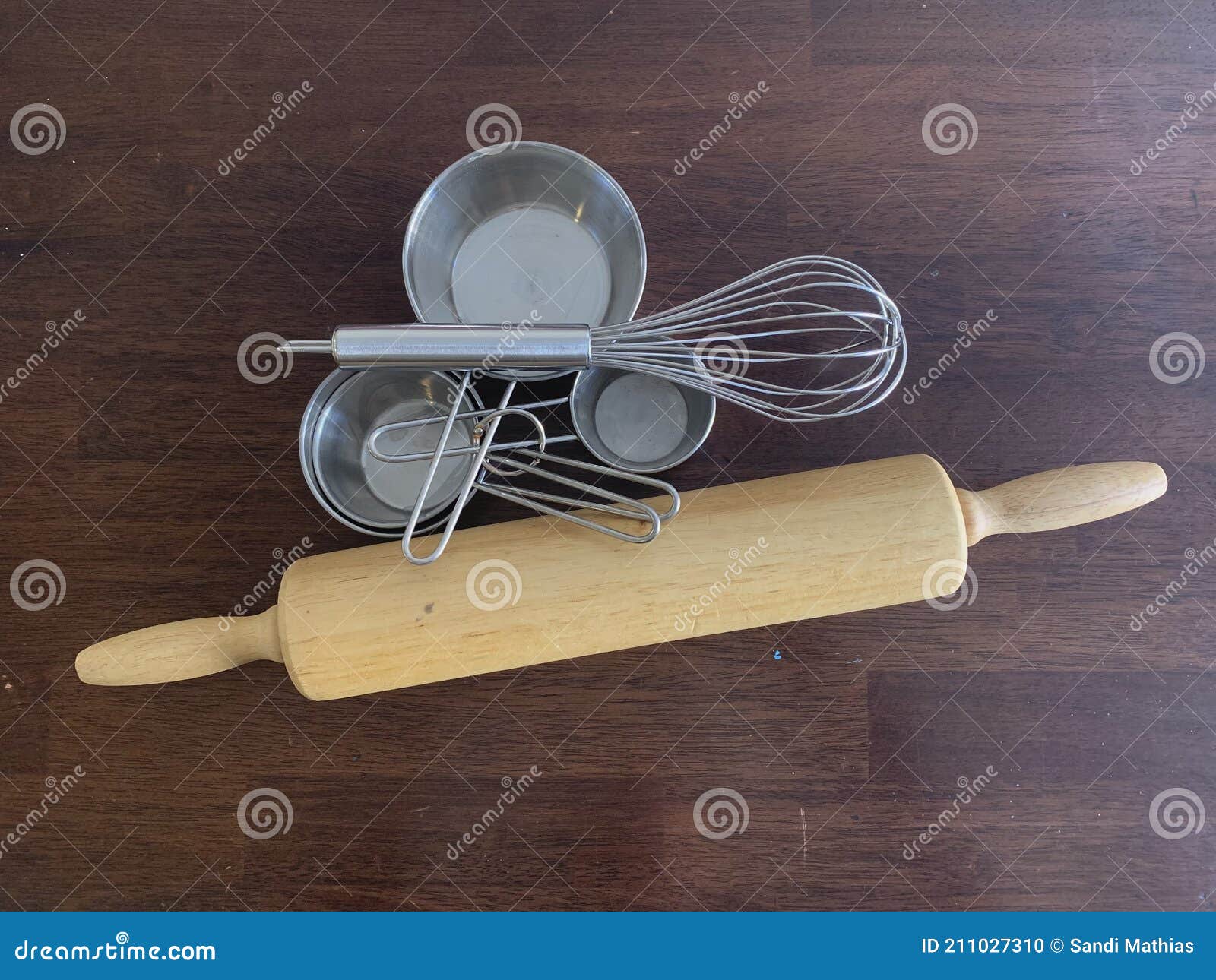 Pretty cooking utensils stock photo. Image of cooking - 211027310