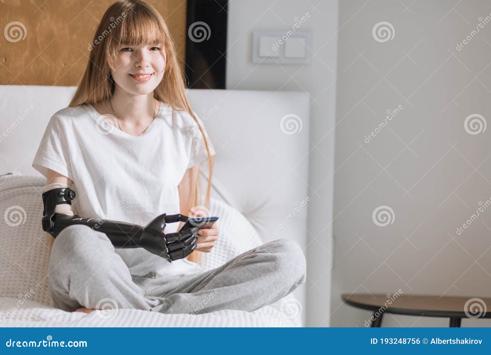Pretty Disabled Girl Dressed Casually Looking at the Camera Stock Photo ...