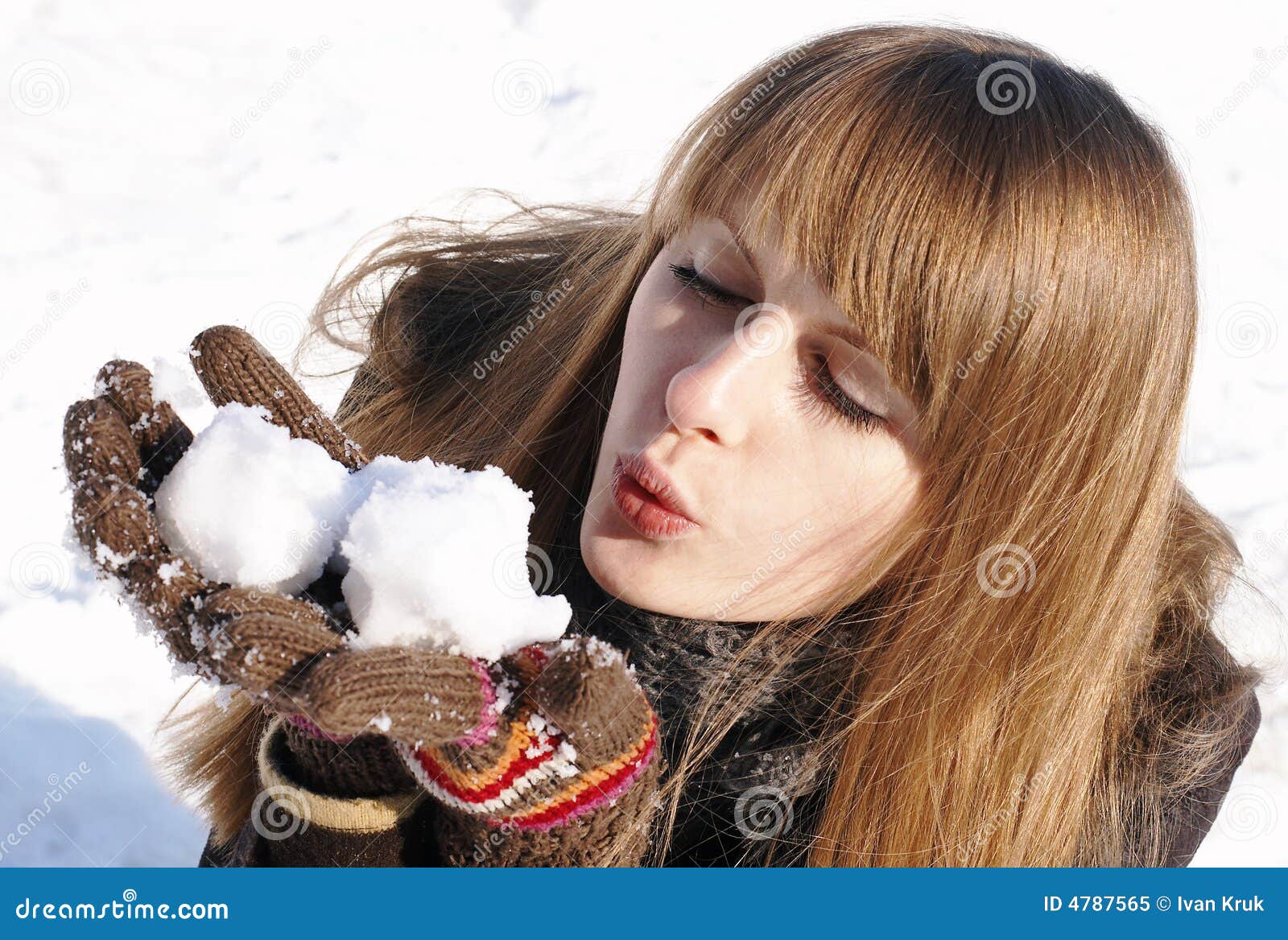 Pretty girl with snowballs stock image. Image of lips - 4787565