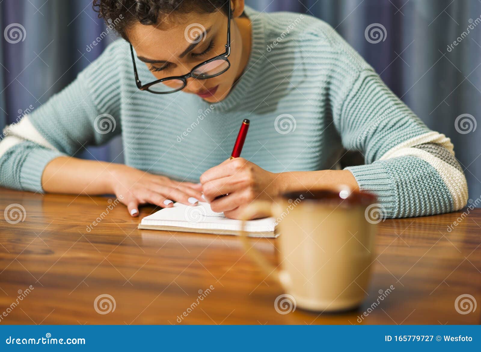 Pretty Girl Writing in Journal Stock Image - Image of sits, handwriting ...