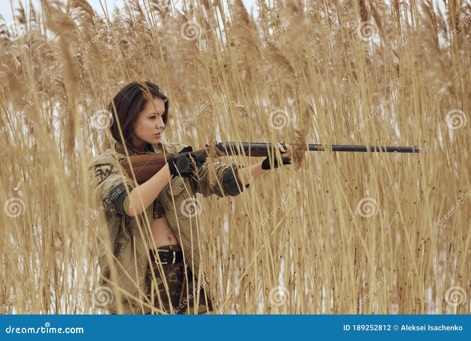 Pretty Girl in Camouflage with Rifle Stock Photo - Image of outdoor ...