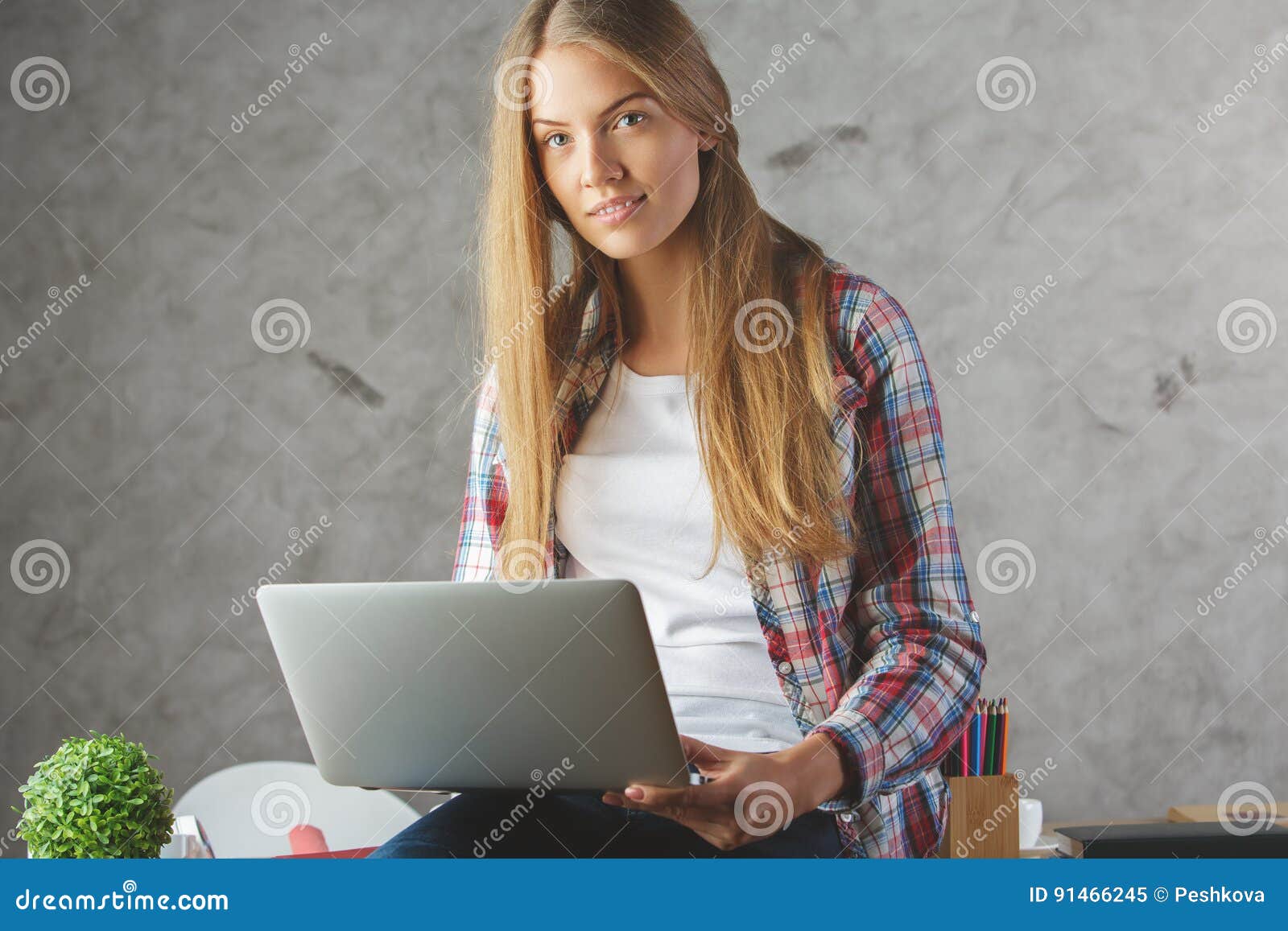 Pretty Lady Using Laptop at Workplace Stock Image - Image of laptop ...