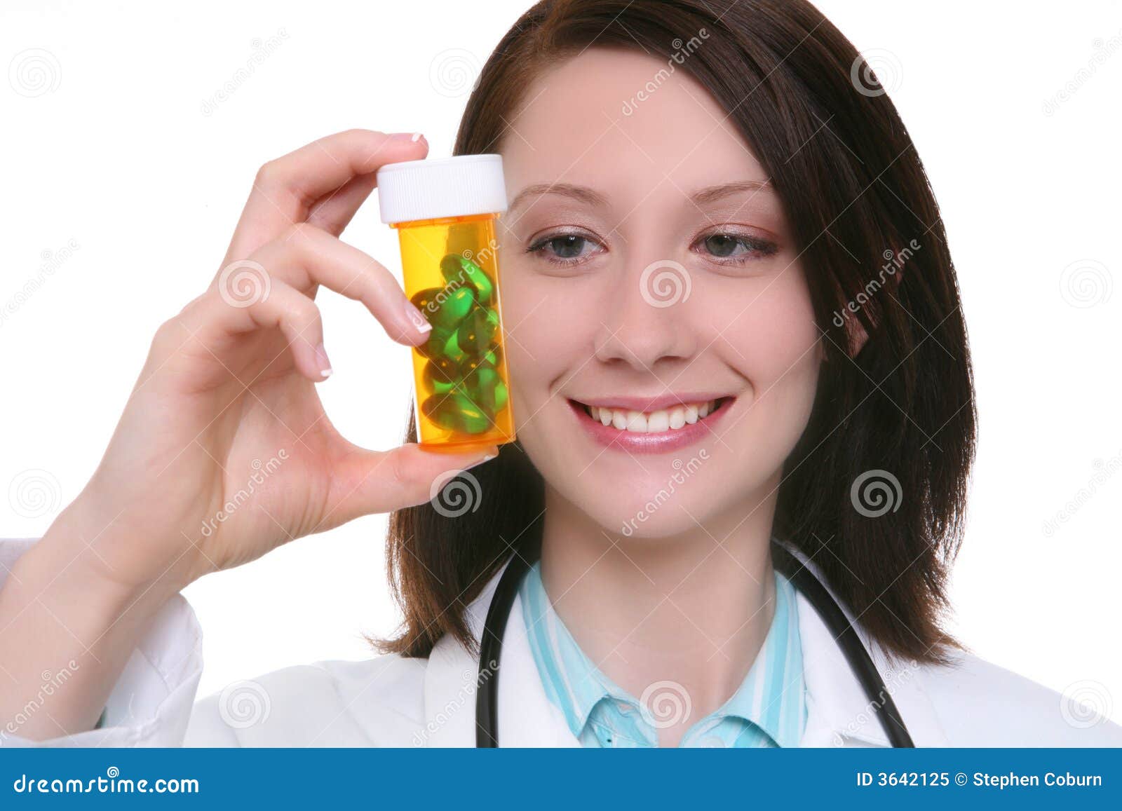 Pretty Nurse Or Medic Using A Syringe Royalty-Free Stock Photography ...
