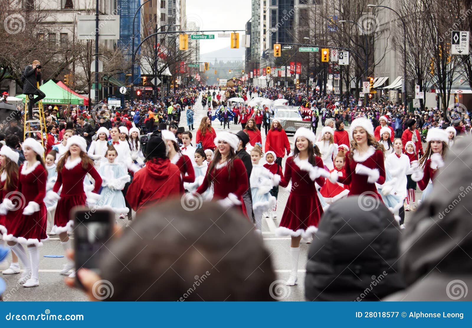 Pretty Santas at Christmas Parade Editorial Photography - Image of ...
