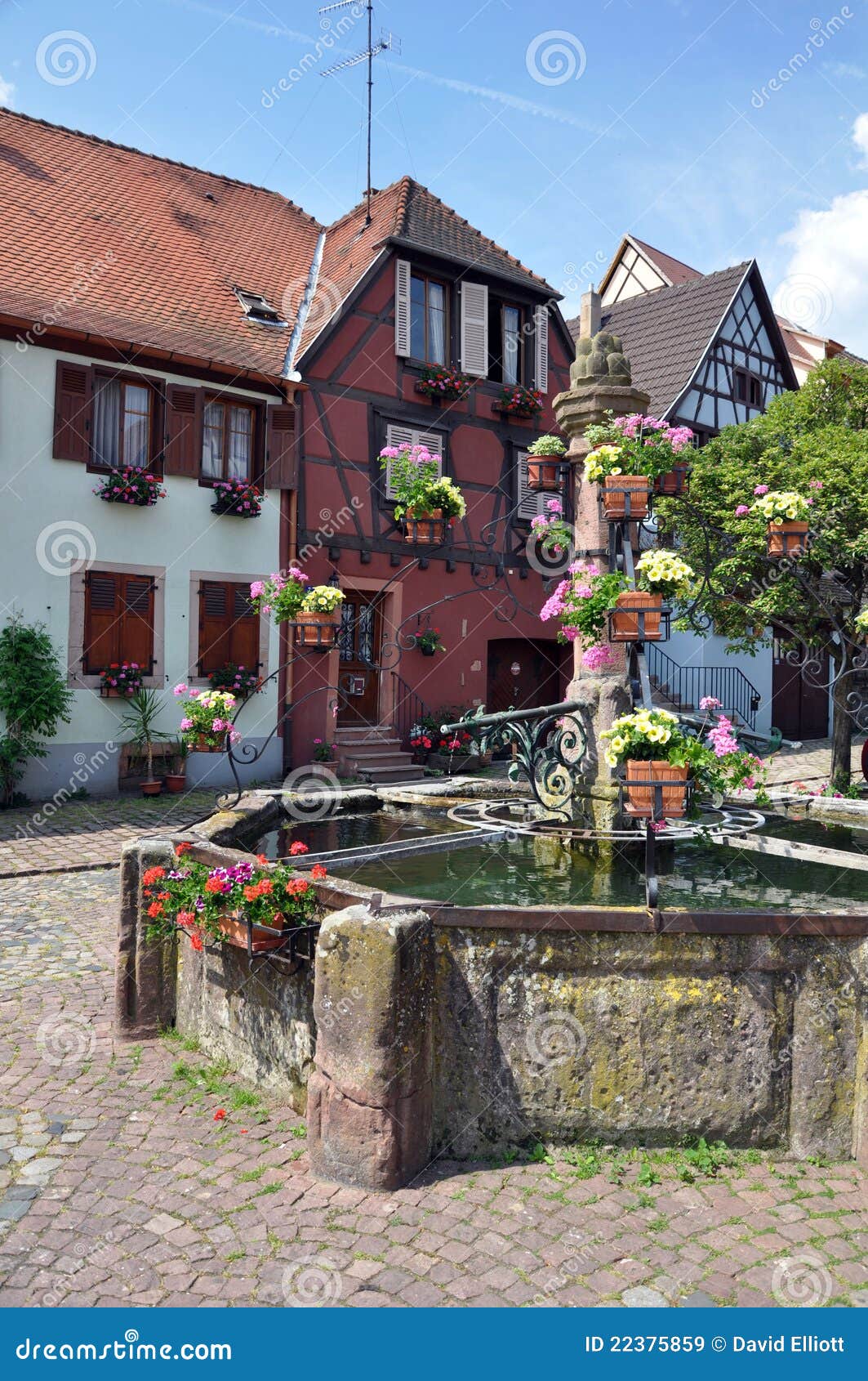 Pretty square stock image. Image of architecture, scene - 22375859