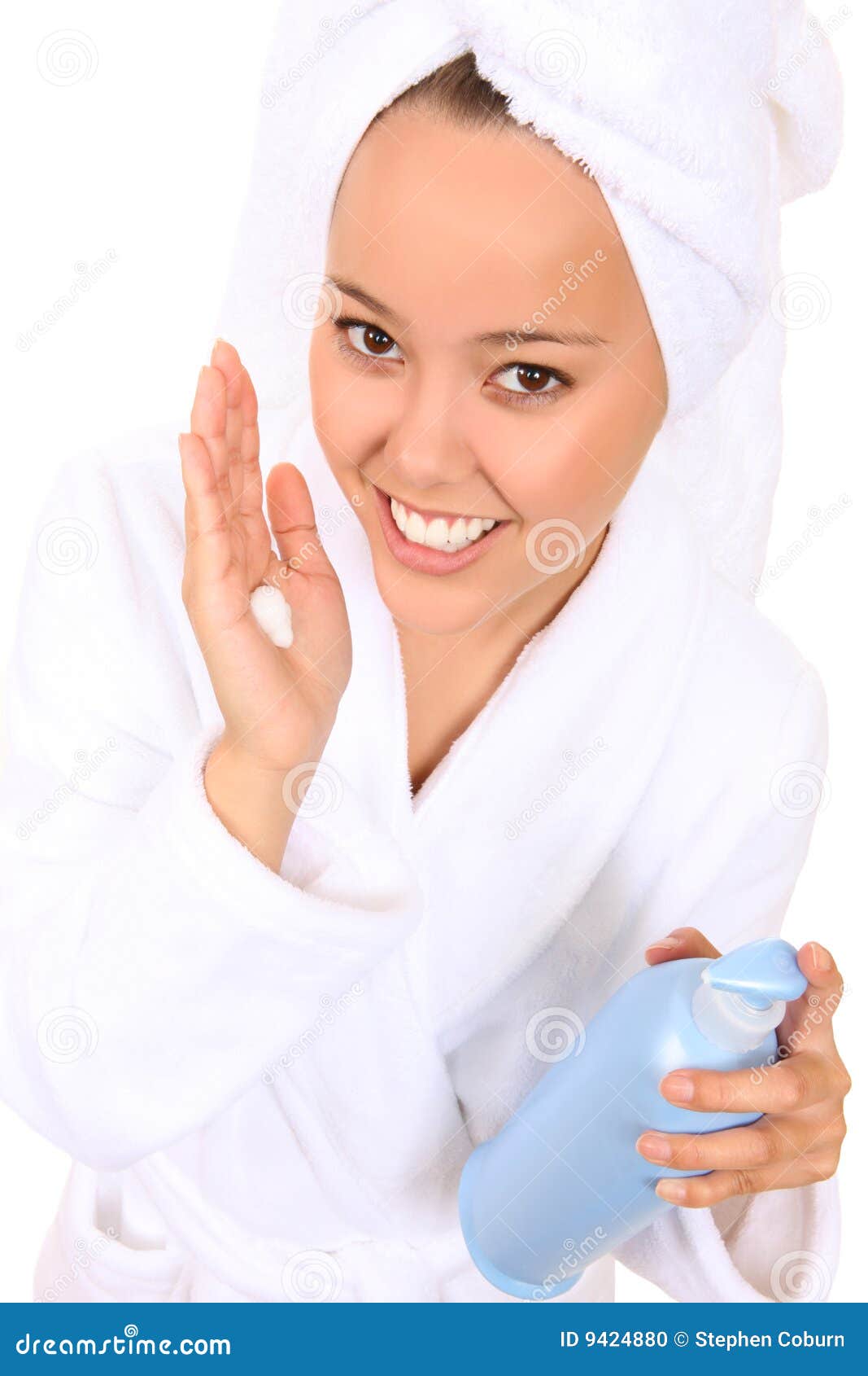Pretty Woman Applying Lotion Stock Photo - Image of cream, moisturizing ...
