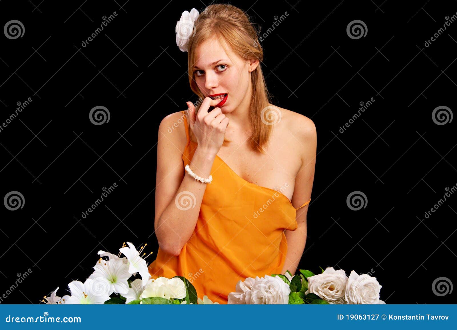 Pretty Woman With Flowers Stock Image Image Of Fashion 19063127