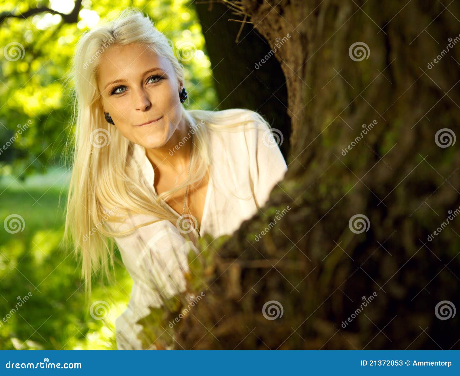 Pretty Woman Hiding Behind Tree Stock Image Image Of Girl Hiding 21372053