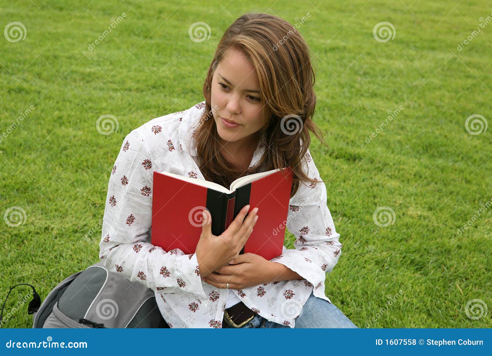 Pretty Woman Reading stock photo. Image of hair, diversity - 1607558