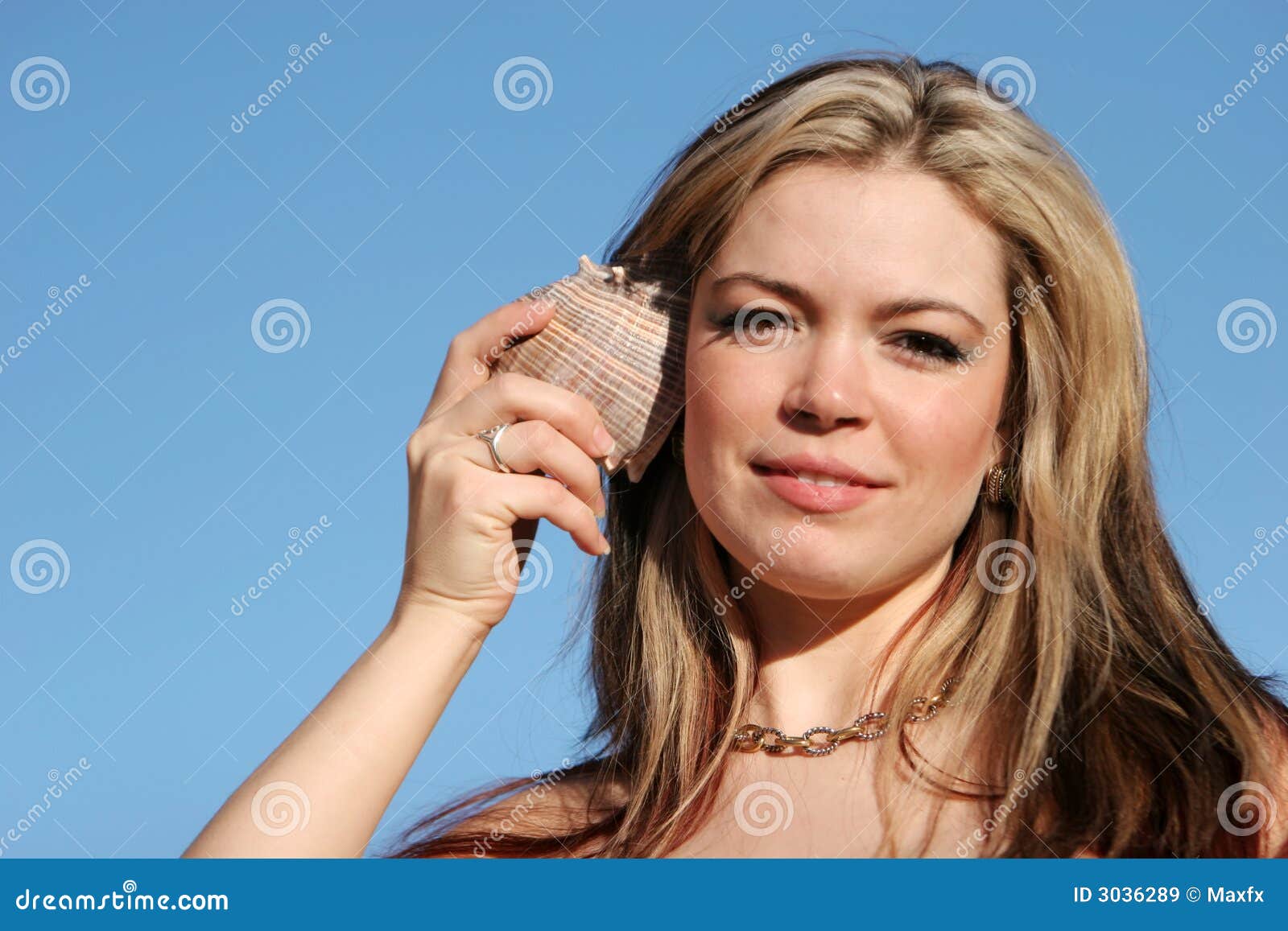 Pretty woman with seashell stock image. Image of woman - 3036289