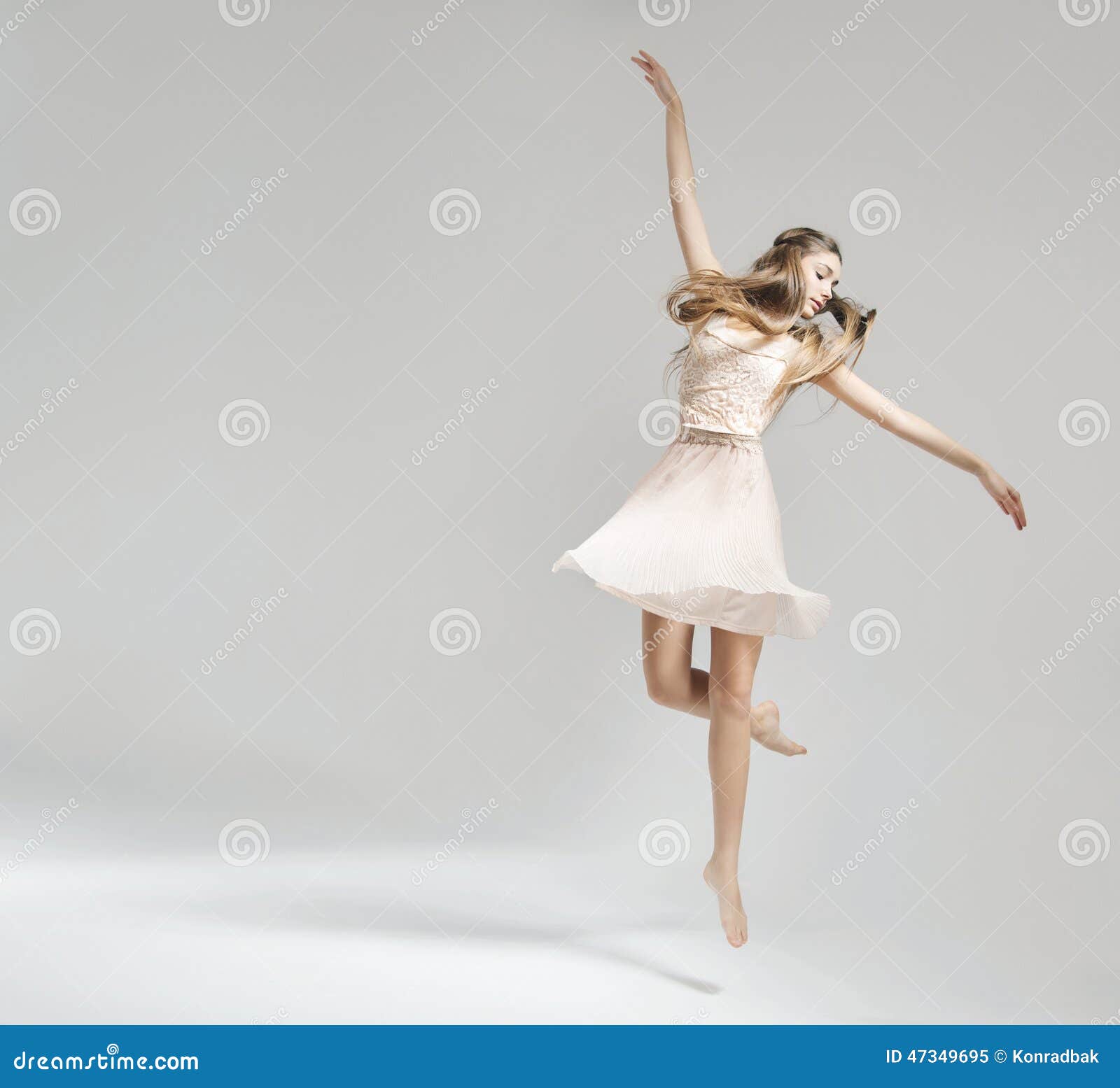 Pretty and Young Ballet Dancer Stock Image - Image of dance, elegant ...
