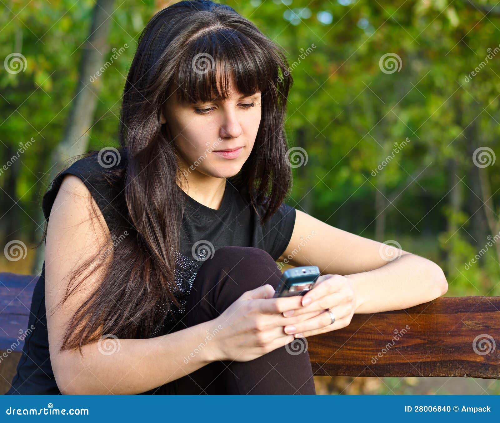 Pretty Young Girl Texting on Her Stock Photo - Image of beauty, casual ...