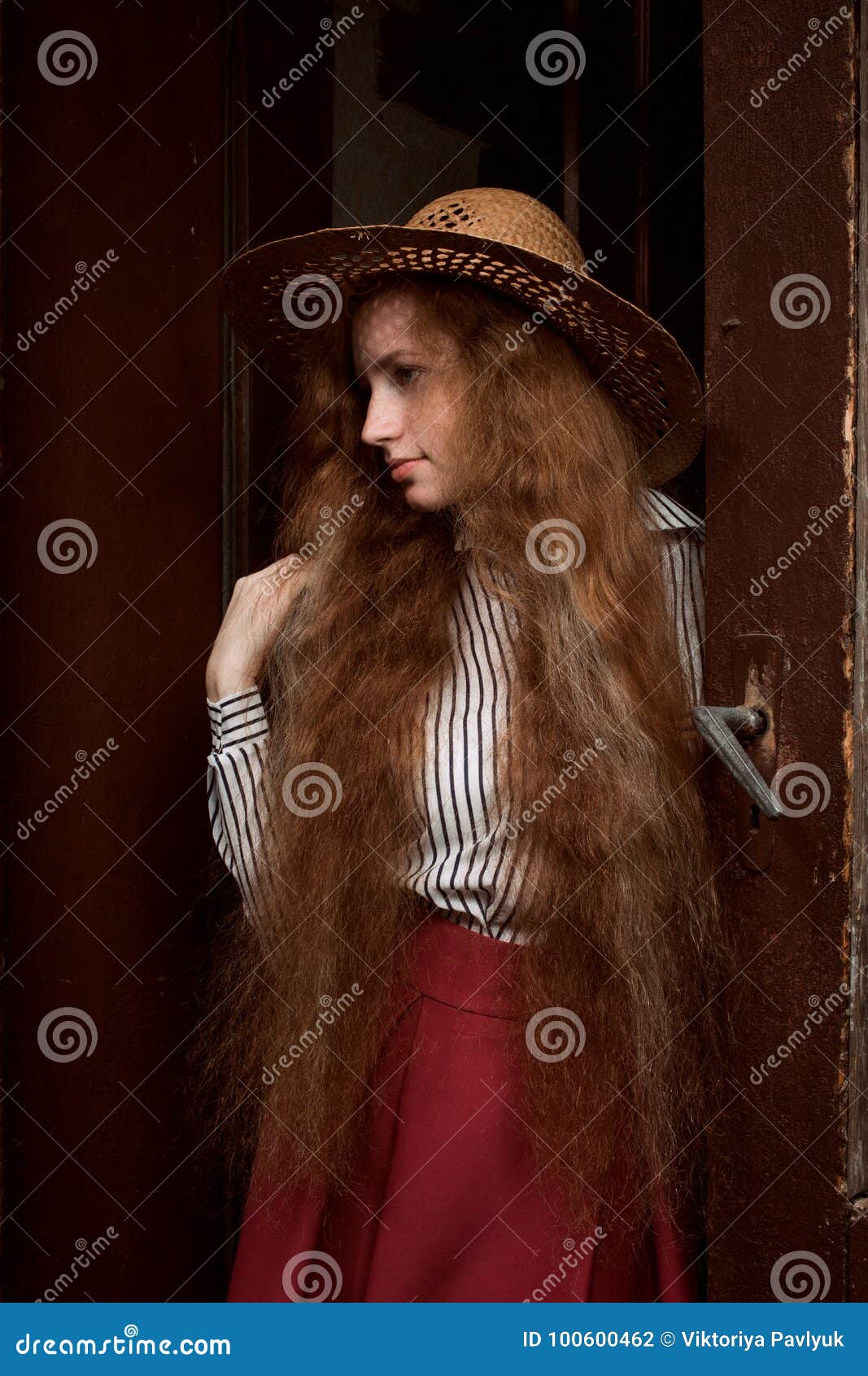 Pretty Young Red Haired Woman With Freckles In Straw Hat Posing Stock