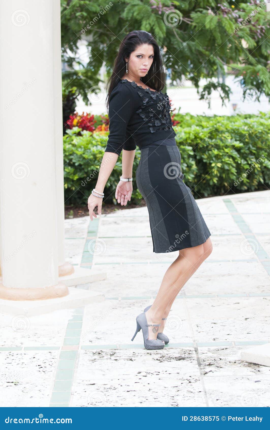 Prety Woman on Her Tip Toes Stock Image - Image of star, pose: 28638575