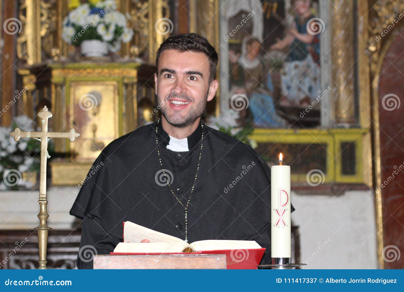 Priest Preaching Stock Photos - Download 911 Royalty Free Photos