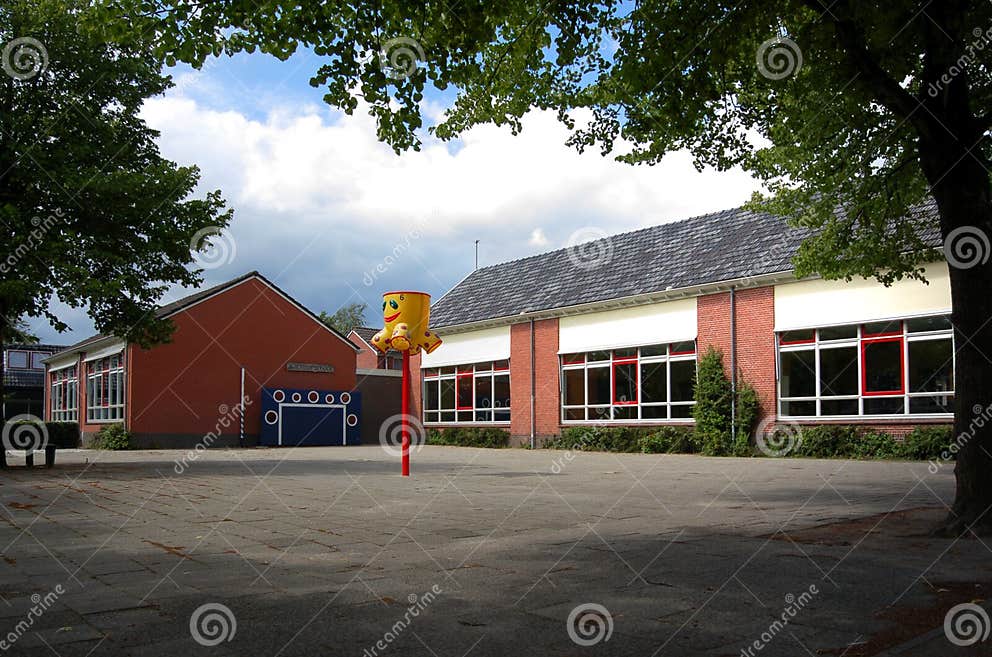 Primary School Building stock image. Image of elementary - 6074729