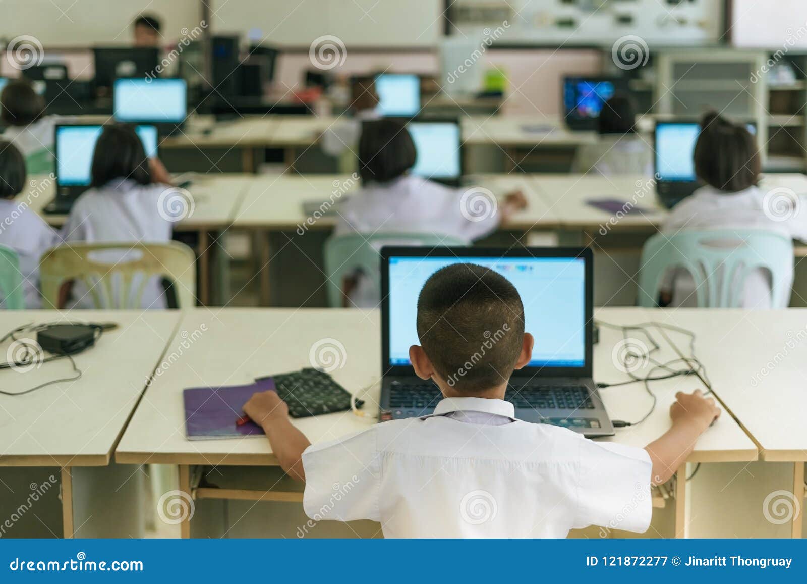 Primary Students Study by Computer Editorial Photography - Image of ...