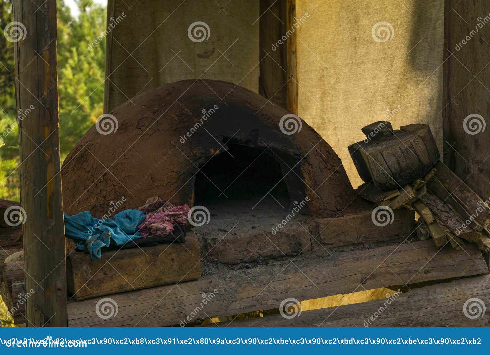 Primitive adobe oven stock photo. Image of baking, kitchen - 126539752