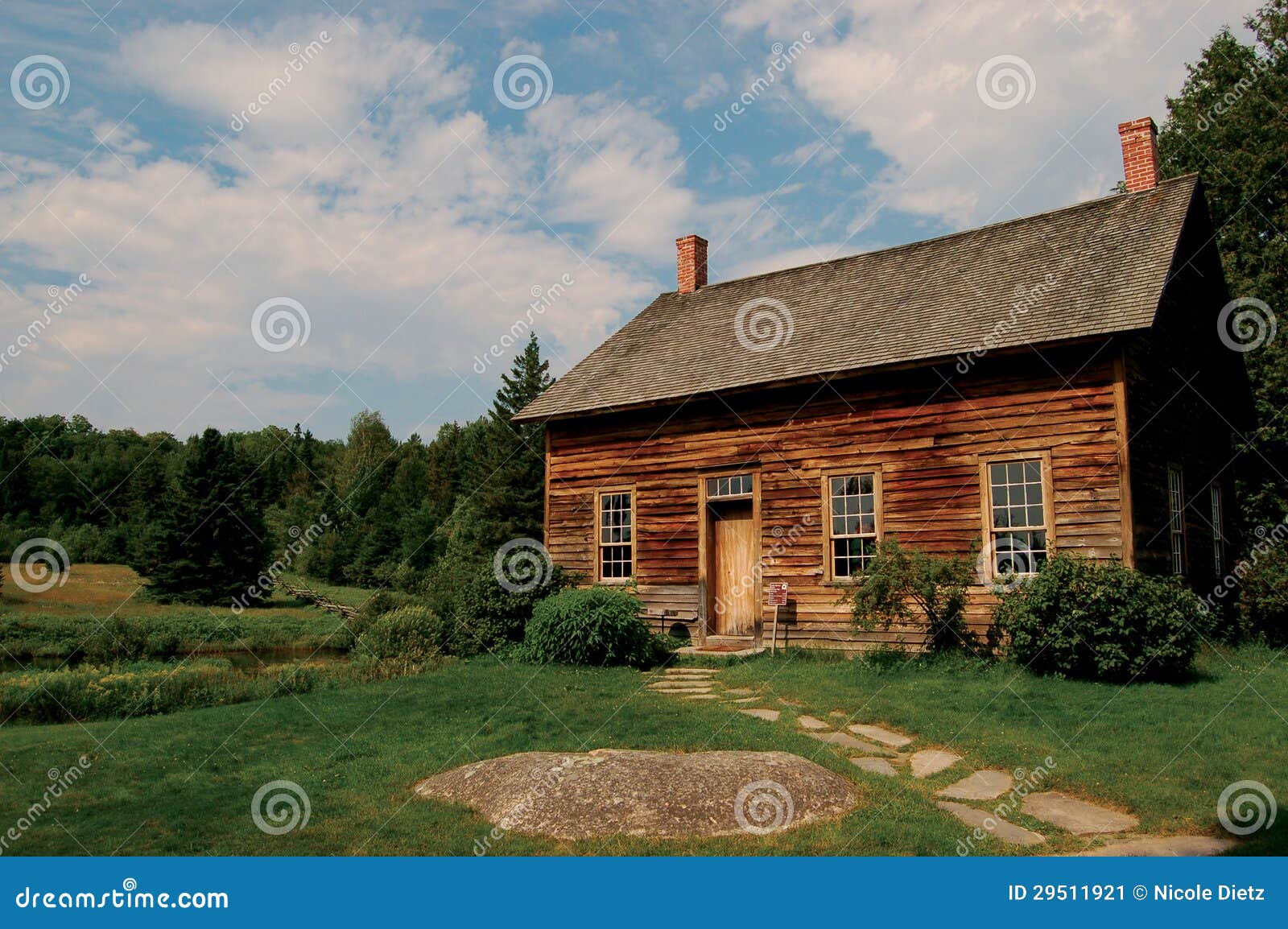 Primitive Cabin stock image. Image of antique, countryside - 29511921